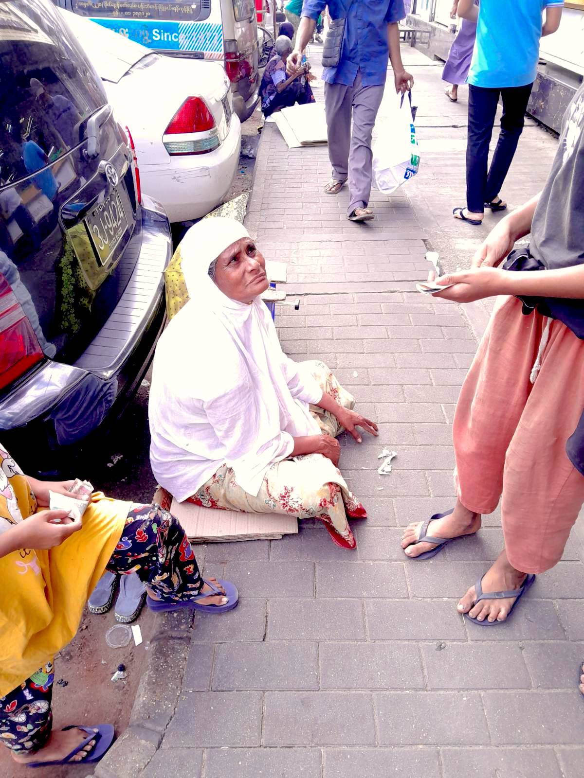 Struggling to Survive: Urban Poverty and Social Breakdown in Post-Coup ...